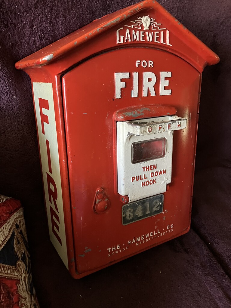 Gamewell fire box - Fire Alarm Help - The Fire Panel Forums