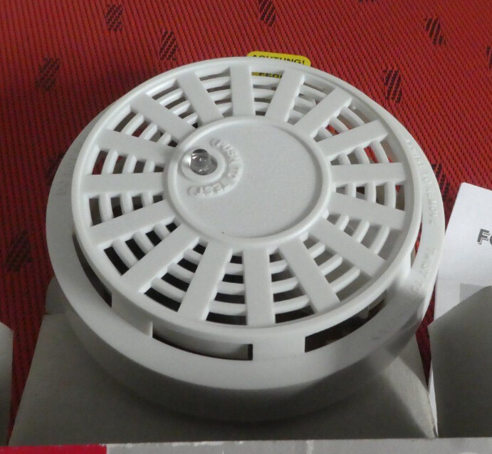Rare Smoke Detectors - #1489 by Edwards1250 - Fire Alarms - The Fire ...
